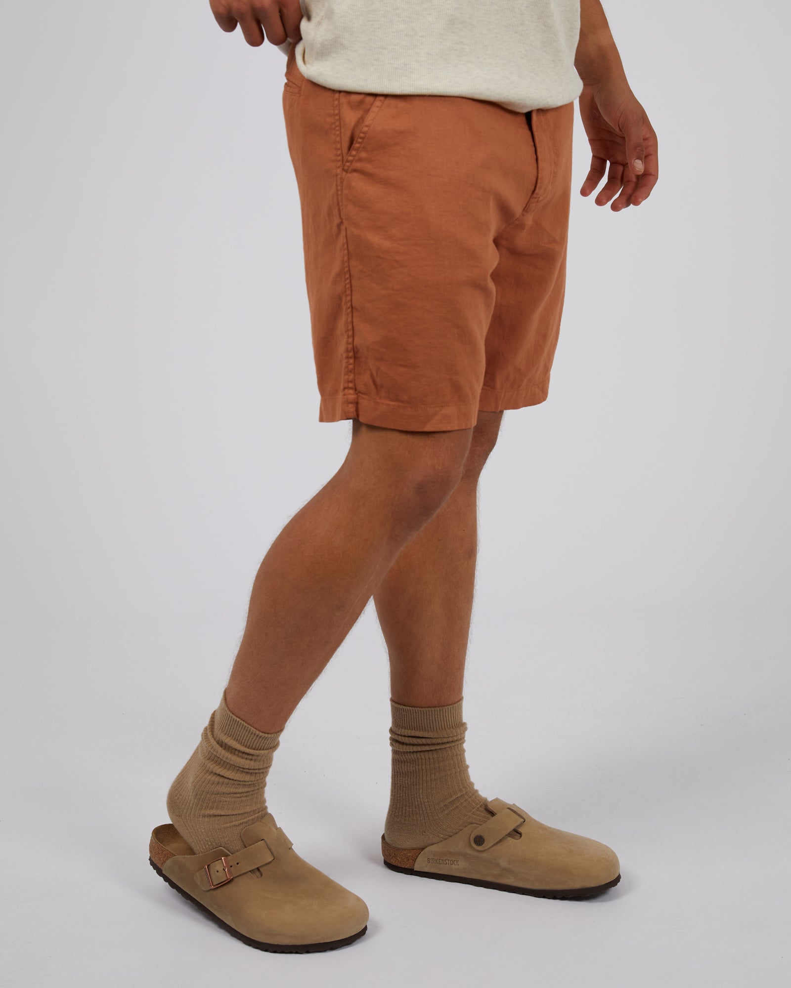 Tab Linen Short Tan – Silent Theory